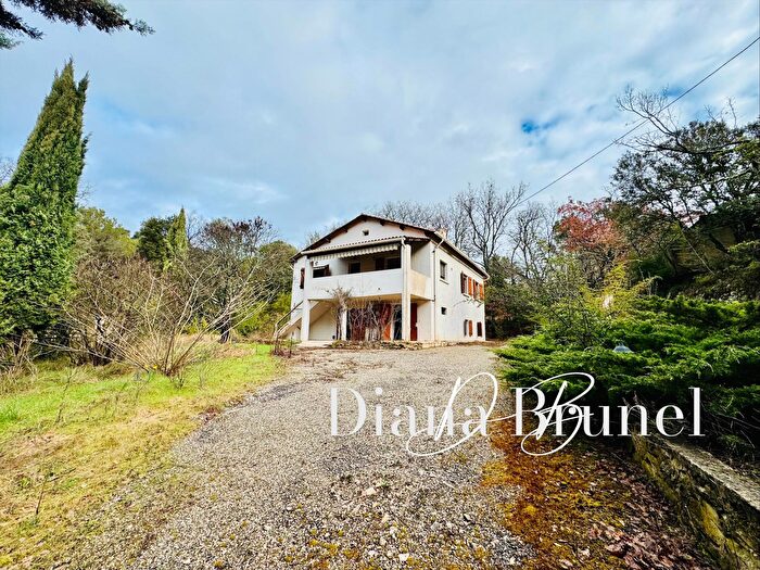 Maison à vendre - Beaumont-de-Pertuis - 7 pièces - 5 chambres