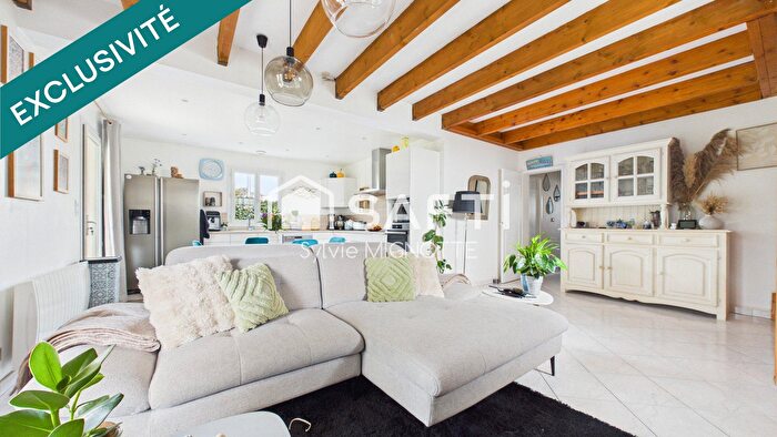 Maison à vendre - Saint-Pierre-dOléron - 5 pièces - 4 chambres