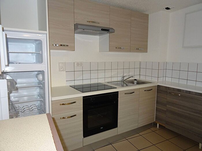 Appartement à louer - Le Centre-Centre Ville, Roanne - 3 pièces - 2 chambres