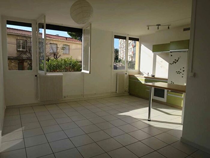Appartement à louer - Montpellier, Les Cévennes, Clementville - 3 pièces - 2 chambres