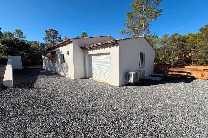 Est, Lorgues : Maison 5 pièces à louer