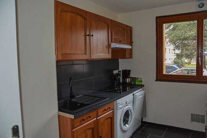 Appartement à louer - Briand Leclerc, Sens - 3 pièces - 2 chambres