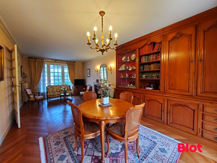 Maison à vendre - Vannes, Ouest - 4 pièces - 3 chambres