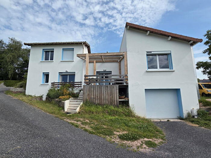 Maison à vendre - Saint-Pierre-Laval - 4 pièces - 3 chambres