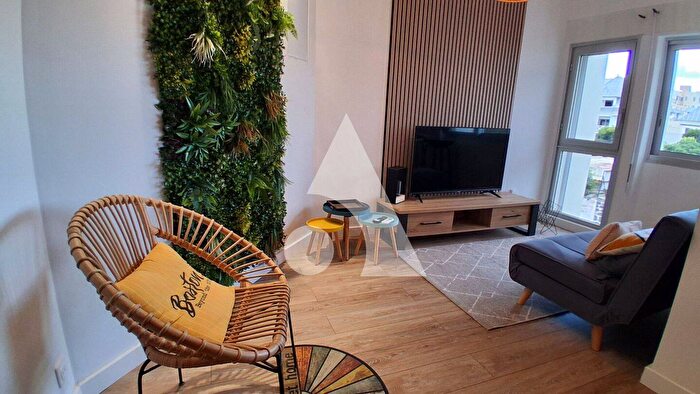 Saint-Denis : Appartement 1 pièce à louer