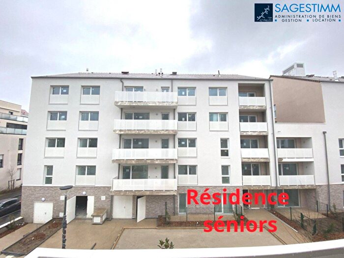 Appartement 2 pièces à Jouy-le-Moutier, à louer