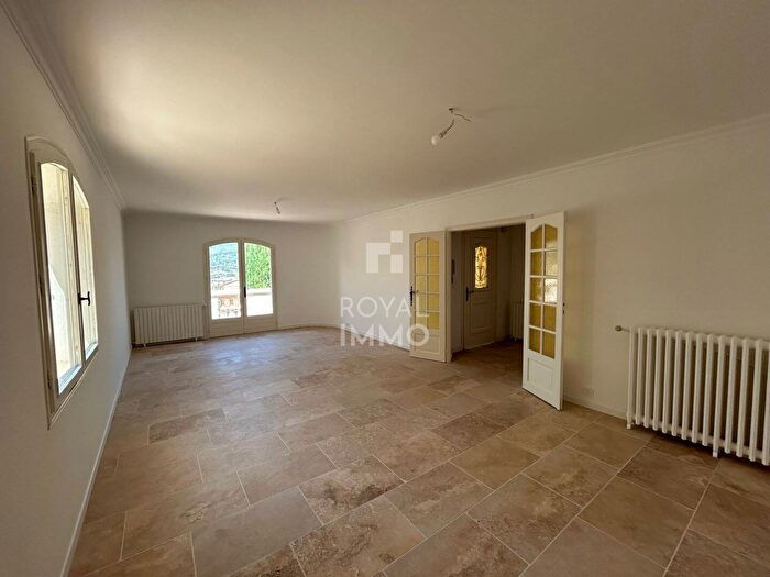 Maison à louer - Coupiane Est, La Valette-du-Var - 5 pièces - 4 chambres