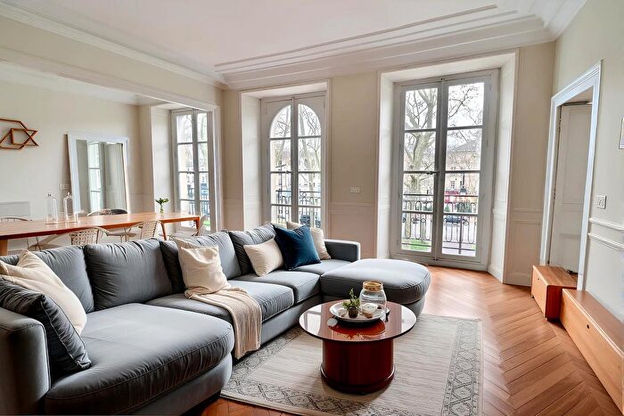 Appartement à vendre - Versailles, Notre Dame - 5 pièces - 3 chambres