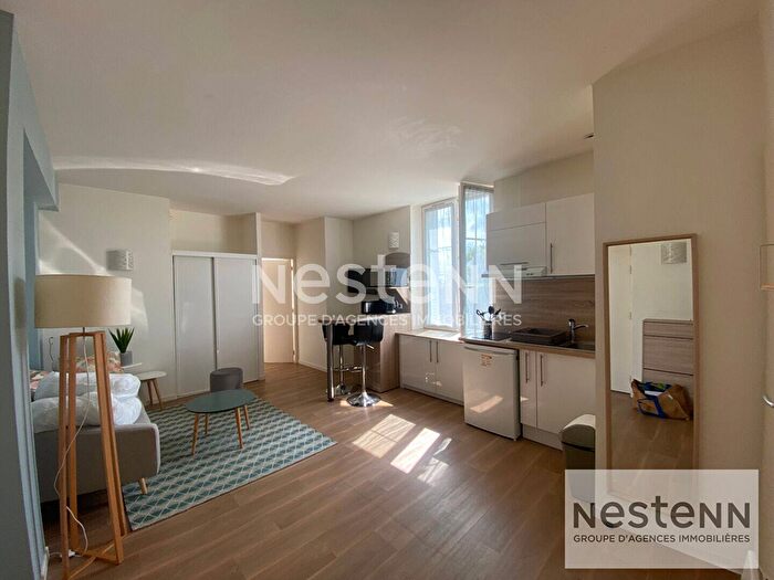 Est, Blois : Appartement 2 pièces à louer
