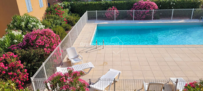 Appartement à vendre - Le Luc - 2 pièces - 1 chambre