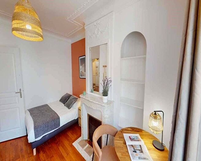 Appartement à louer - Saint Lambert, Paris ème arrondissement - 1 pièce