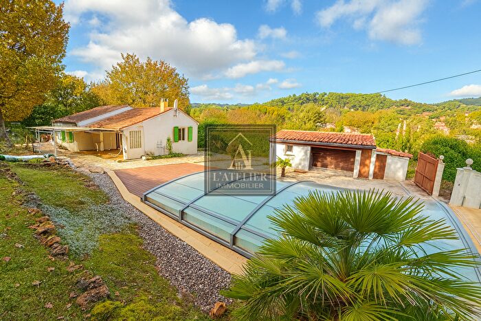 Maison à vendre - Garéoult - 5 pièces - 3 chambres