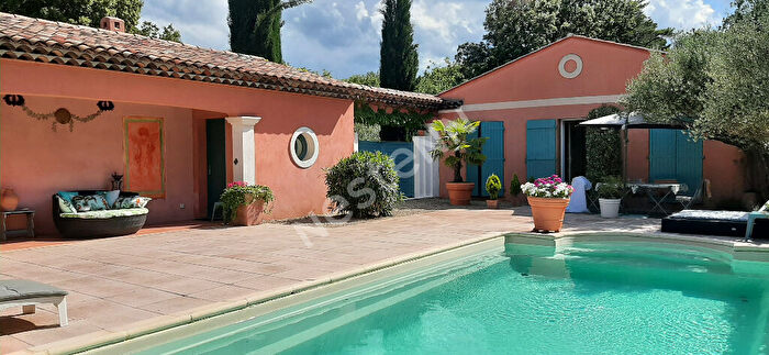 Maison à vendre - Tourtour - 7 pièces - 4 chambres