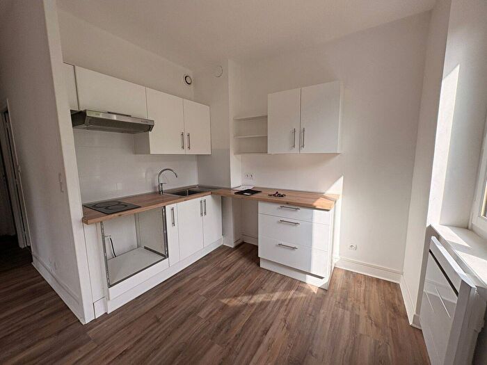 Appartement 2 pièces à louer à Sain-Bel
