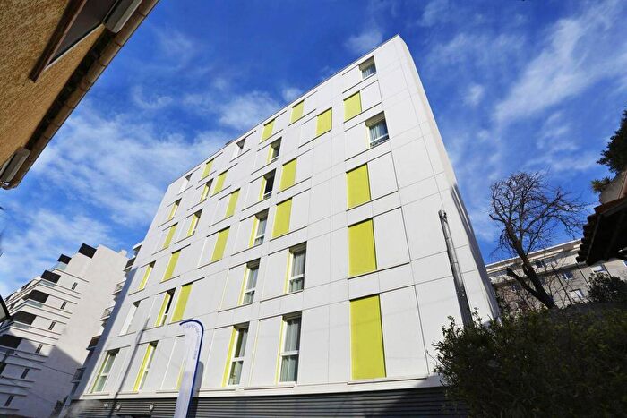 Appartement à louer - La Timone, Marseille ème arrondissement - 1 pièce