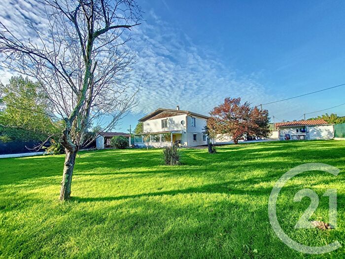 Maison à vendre - Campagne-sur-Arize - 4 pièces - 3 chambres