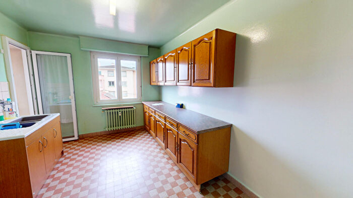 Appartement à vendre - Wintzenheim - 3 pièces - 2 chambres