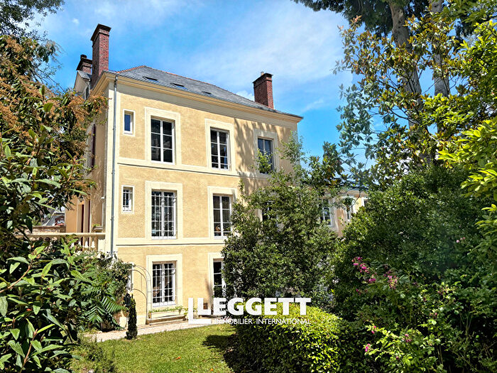 Mamers : Maison 15 pièces à vendre