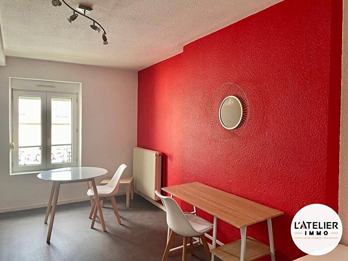 Appartement à louer - Barbâtre-Saint Remy-Verrerie, Reims - 1 pièce