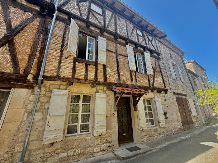 Beauville - Maison 17 pièces à vendre