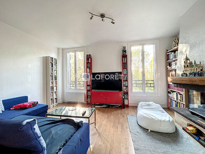 Appartement à louer - Saint-Cyr-lécole, Epi dOr - 3 pièces - 2 chambres