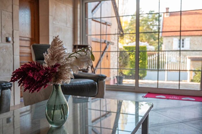 Maison 9 pièces à vendre à Coulommiers, Ville haute