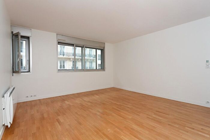 Appartement à louer - Paris e , Pereire - 3 pièces - 2 chambres