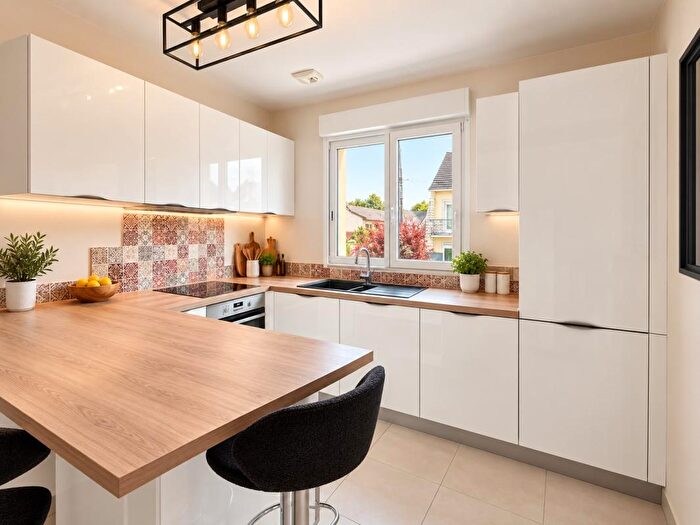Villeneuve-le-Roi, Val d'Ablon : Maison 4 pièces à vendre