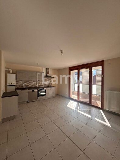 Appartement 3 pièces à Centre Ville Sud-Vallée, Voiron, à louer