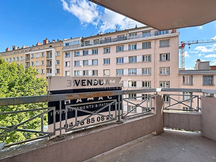 Appartement 1 pièce à Villeurbanne, Cusset, à vendre