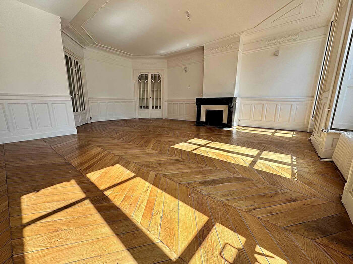 Appartement à vendre - Lyon e , Cordeliers Bellecour - 4 pièces - 3 chambres