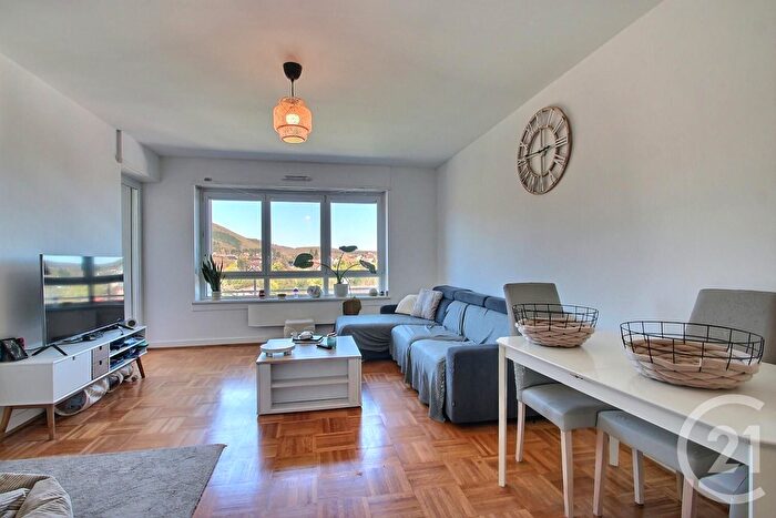 Appartement à vendre - Niederbronn-les-Bains - 4 pièces - 3 chambres