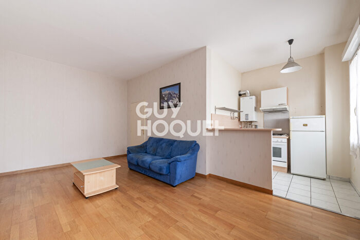 Appartement à vendre - Villiers-sur-Marne, Centre-ville - 2 pièces - 1 chambre