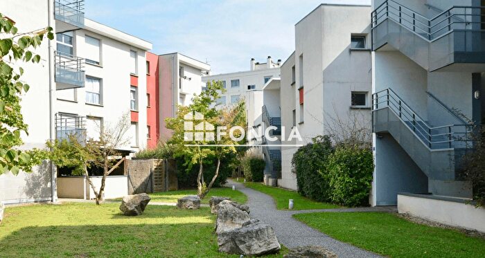 Lyon 8ème, La Plaine, Santy : Appartement 1 pièce à vendre