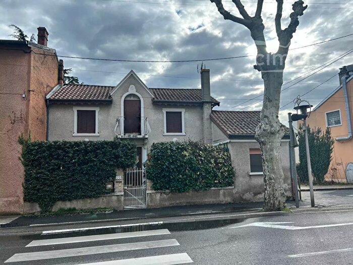 Maison à vendre - Roussillon - 4 pièces - 3 chambres