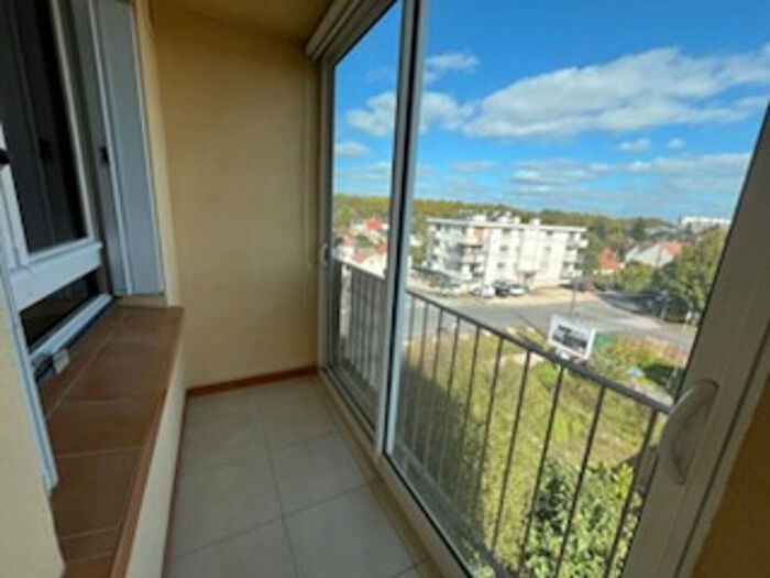 Appartement à vendre - Orléans, Soleil Levant, Champ de Mars - 4 pièces - 2 chambres