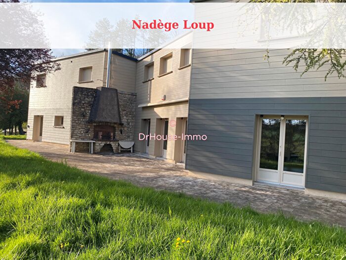 Maison 6 pièces à vendre à Ouanne