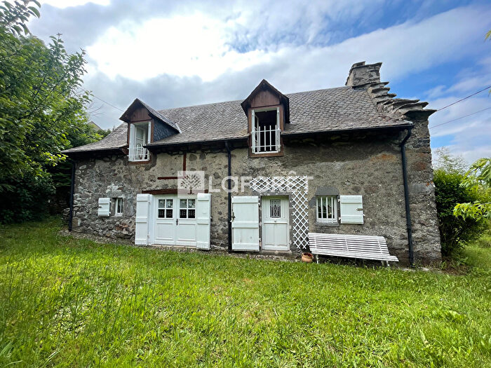 Allanche - Maison 3 pièces à vendre