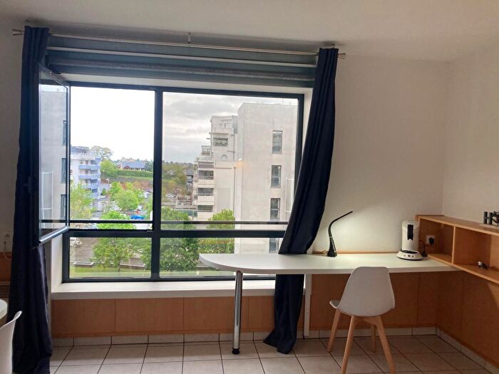 Appartement à louer - Rodez, Bourran, Calcomier - 1 pièce