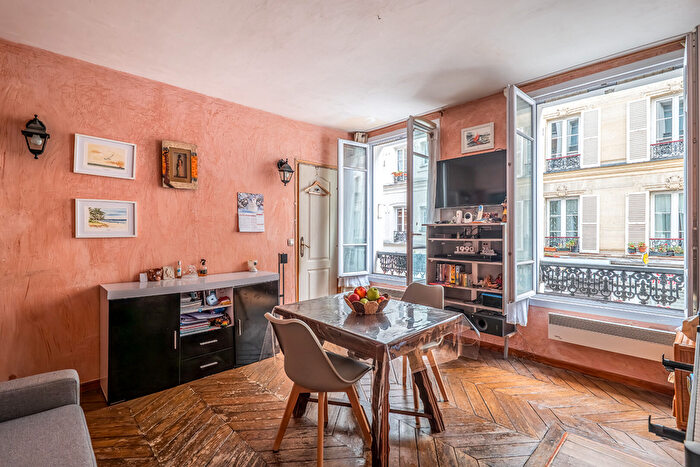 Appartement à vendre - Paris e , La Fourche, Guy Moquet - 3 pièces - 1 chambre