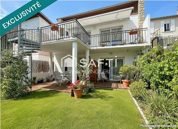 Maison 5 pièces à Chatou, Est, à vendre