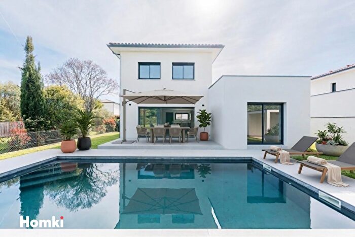 Maison à vendre - Saint-Hilaire - 5 pièces - 4 chambres