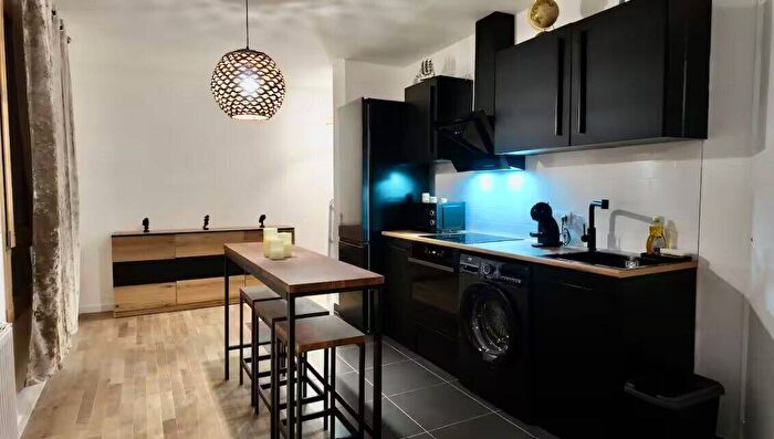 Appartement à louer - Rungis Ville - 2 pièces - 1 chambre