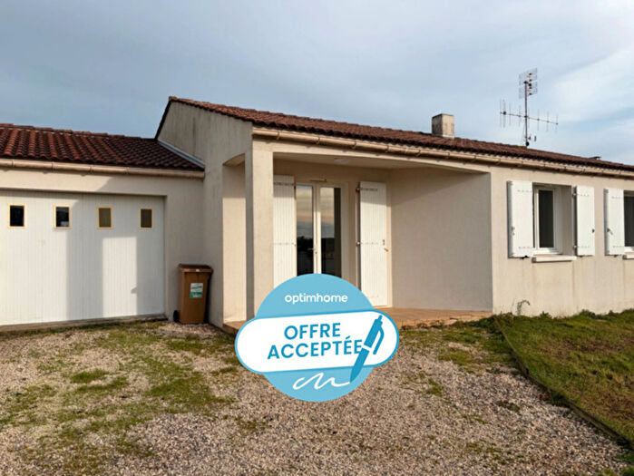 Maison à vendre - Les Magnils-Reigniers - 3 pièces - 2 chambres