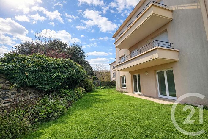 Appartement à louer - Granville, Saint-Nicolas - 5 pièces - 3 chambres