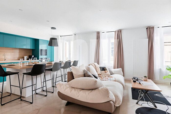 Appartement à vendre - Paris e , Enfants Rouges, Bretagne - 3 pièces - 2 chambres