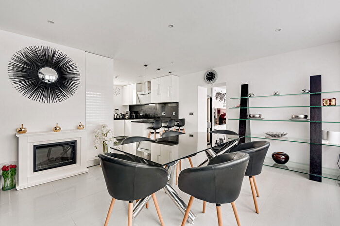 Appartement à vendre - Paris e , Citroën, Boucicaut - 7 pièces - 4 chambres