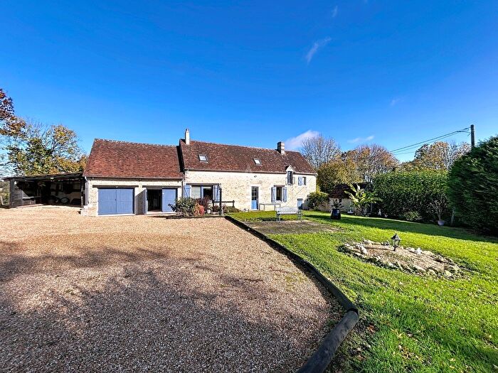 Maison à vendre - Saint-Jean-de-la-Forêt - 5 pièces - 4 chambres