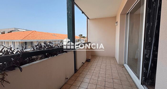 Appartement 2 pièces à BayonneBayonaBaiona, Arènes, à vendre