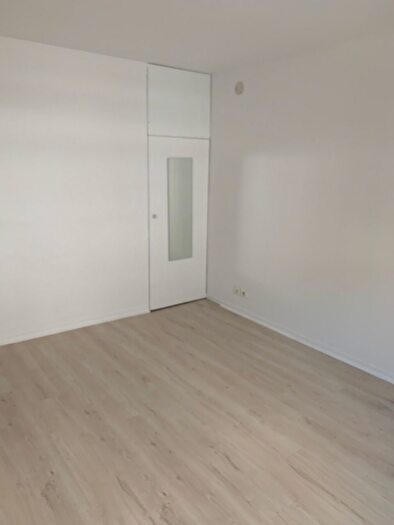 Appartement à louer - Bordeaux, Victoire, Sainte-Eulalie - 1 pièce